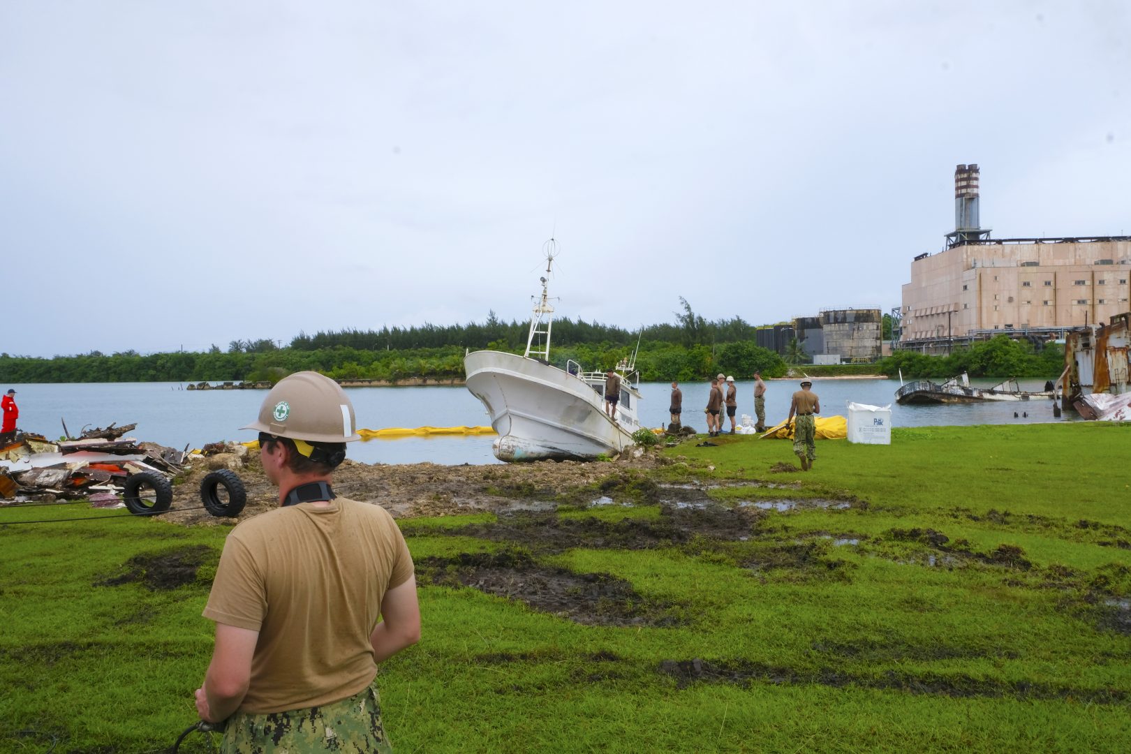 Abandoned Derelict Vessel Removal Group - Guam Environmental Protection ...